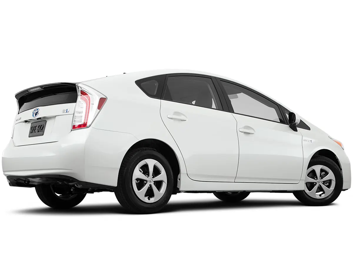 2015 Toyota Prius review, photos & specs | CarMax