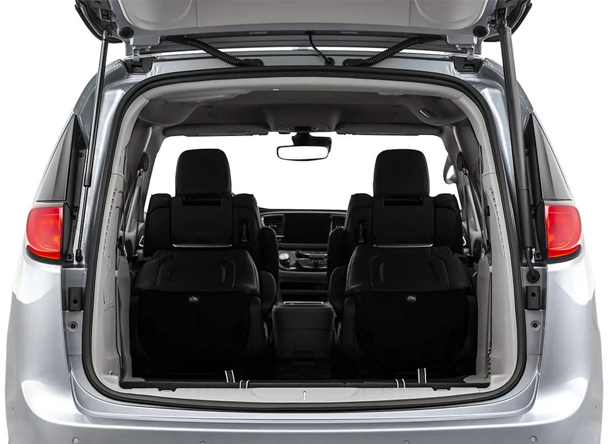 2020 Chrysler Pacifica review, photos & specs | CarMax