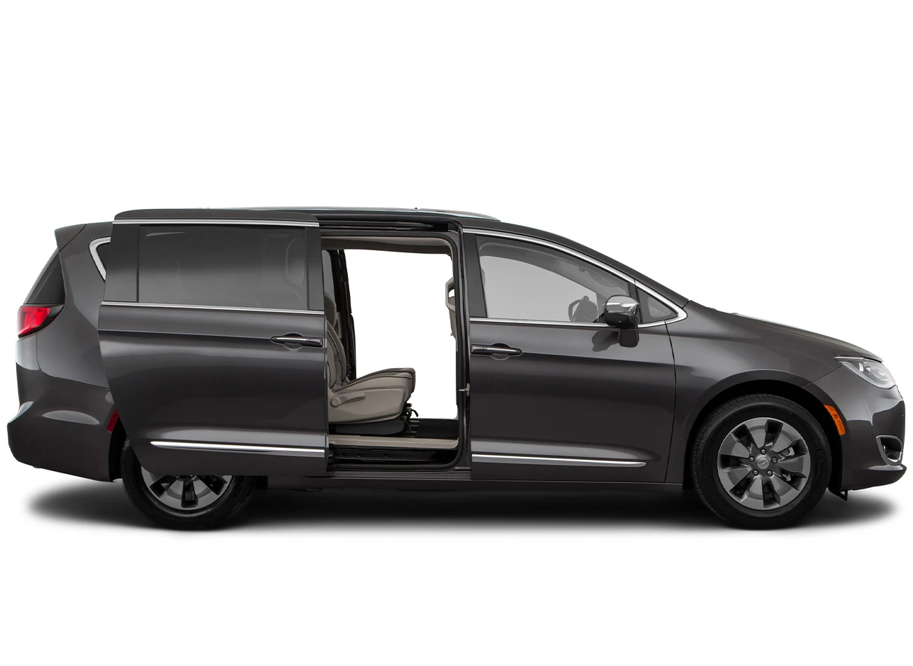 2018 Chrysler Pacifica review, photos & specs | CarMax