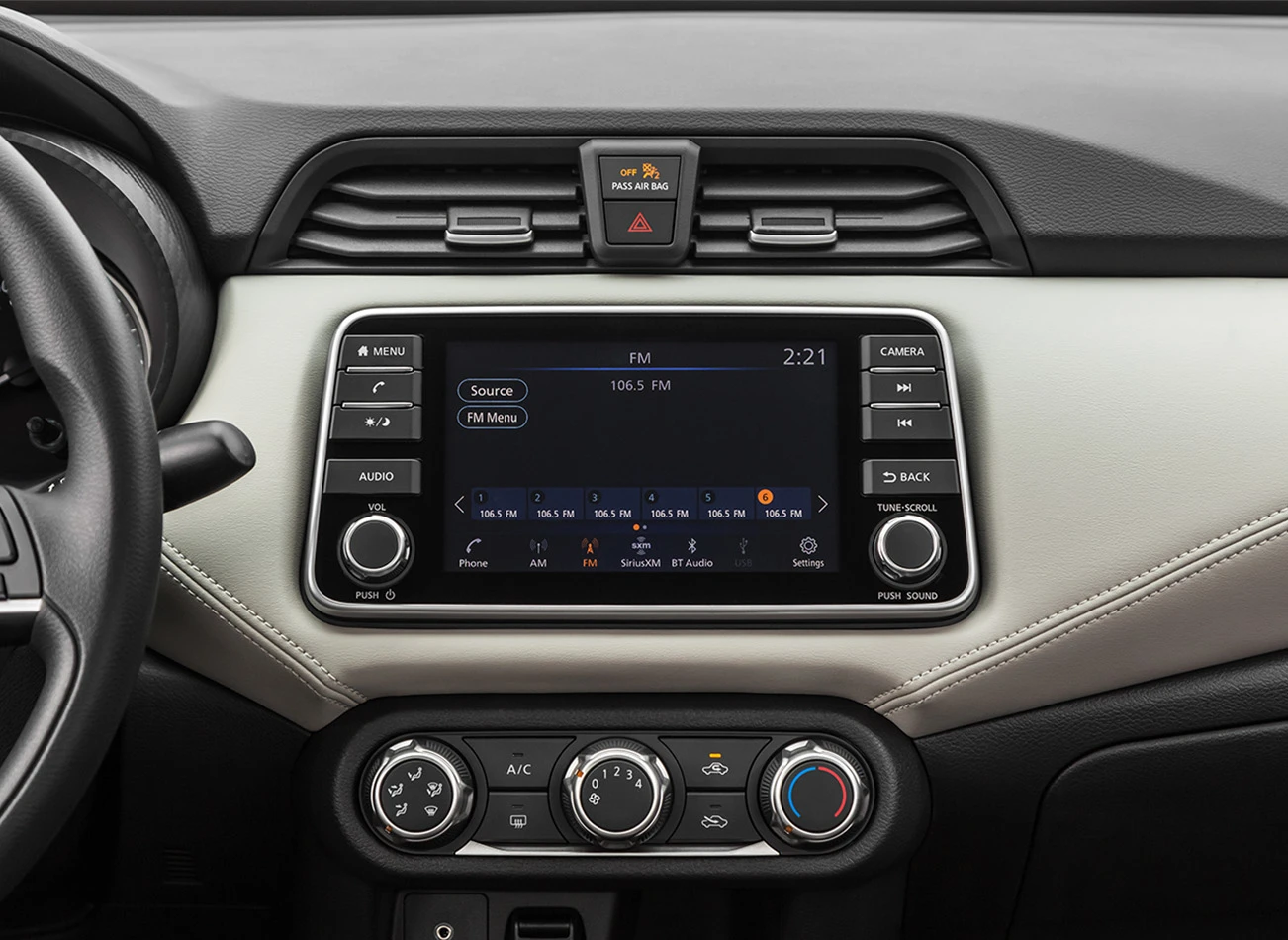 2020 Nissan Versa review, photos & specs | CarMax