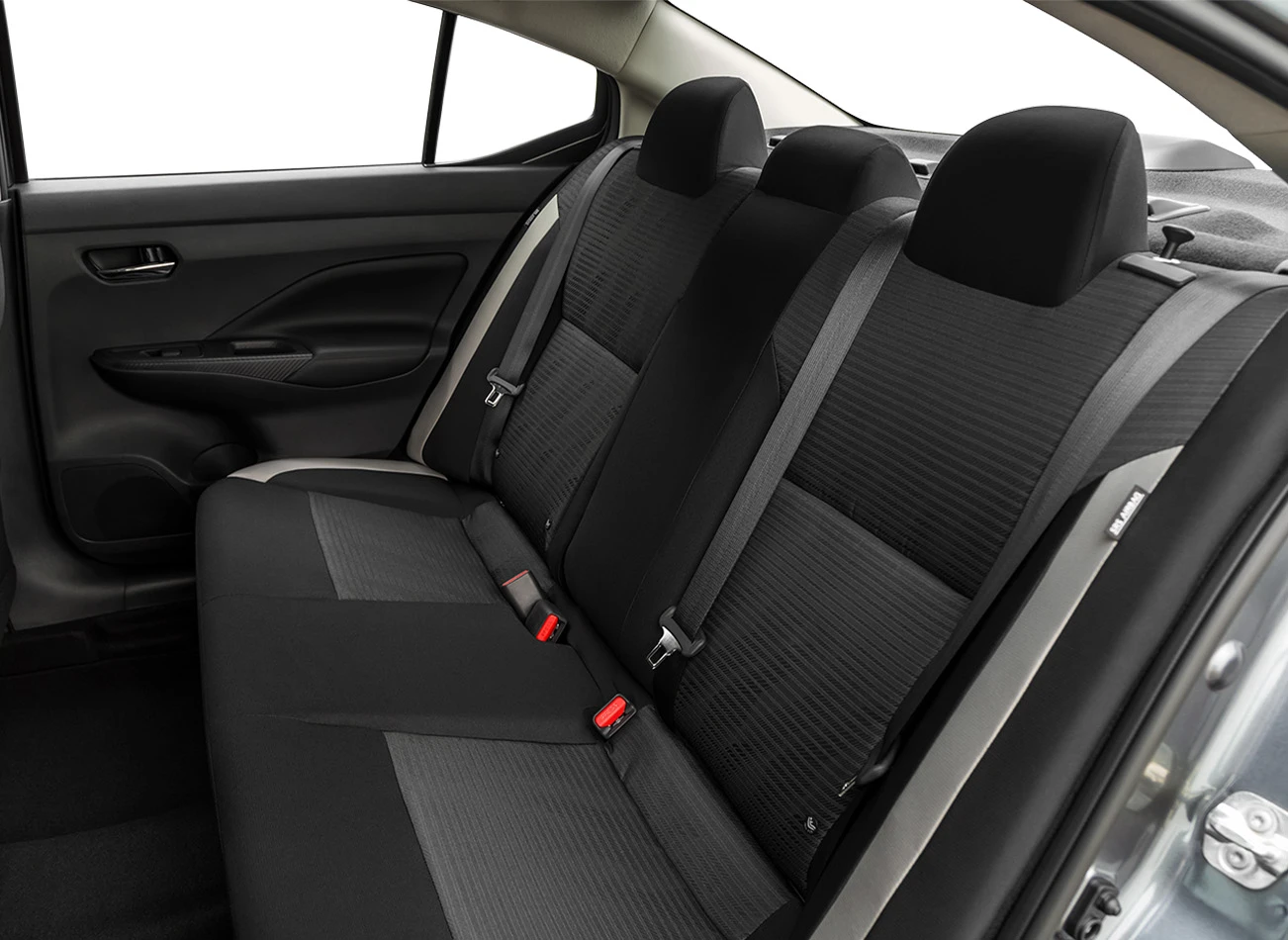 2020 Nissan Versa review, photos & specs | CarMax