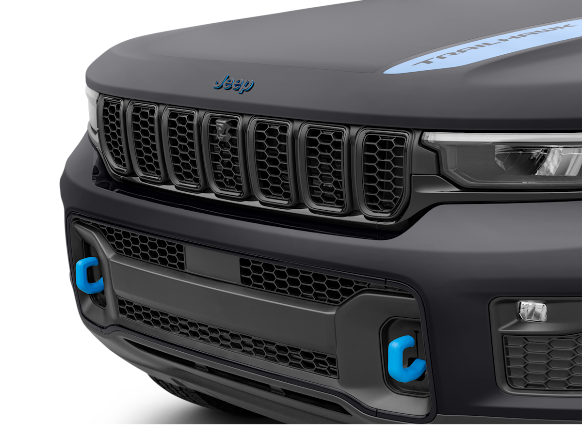 Explore Generations and Year-by-Year Changes of the Jeep Grand Cherokee