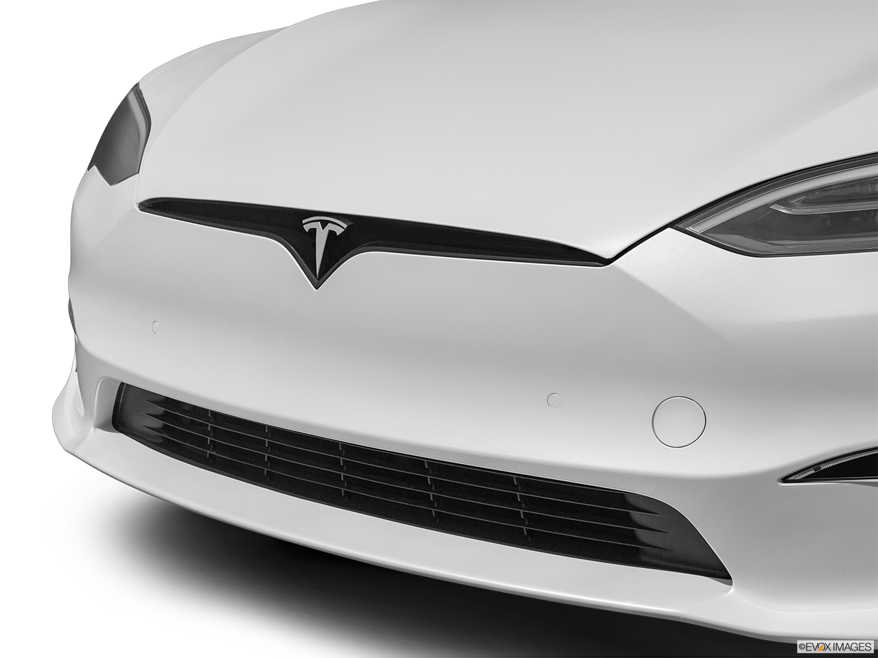 Explore Generations and Year-by-Year Changes of the Tesla Model S