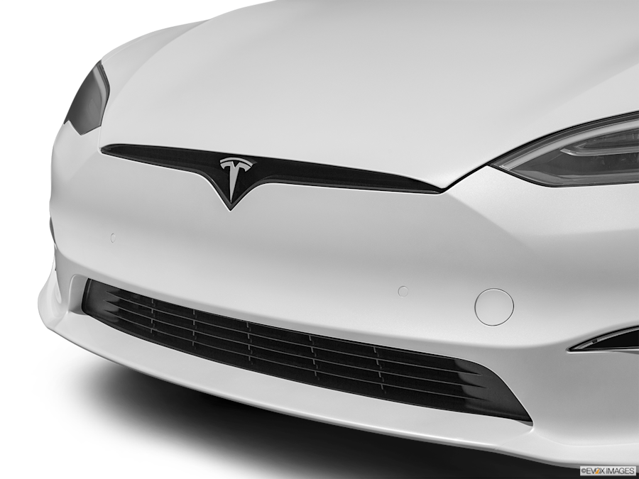 Explore Generations and Year-by-Year Changes of the Tesla Model S