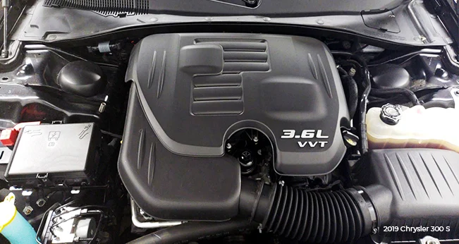 2019 Chrysler 300 review, photos & specs | CarMax